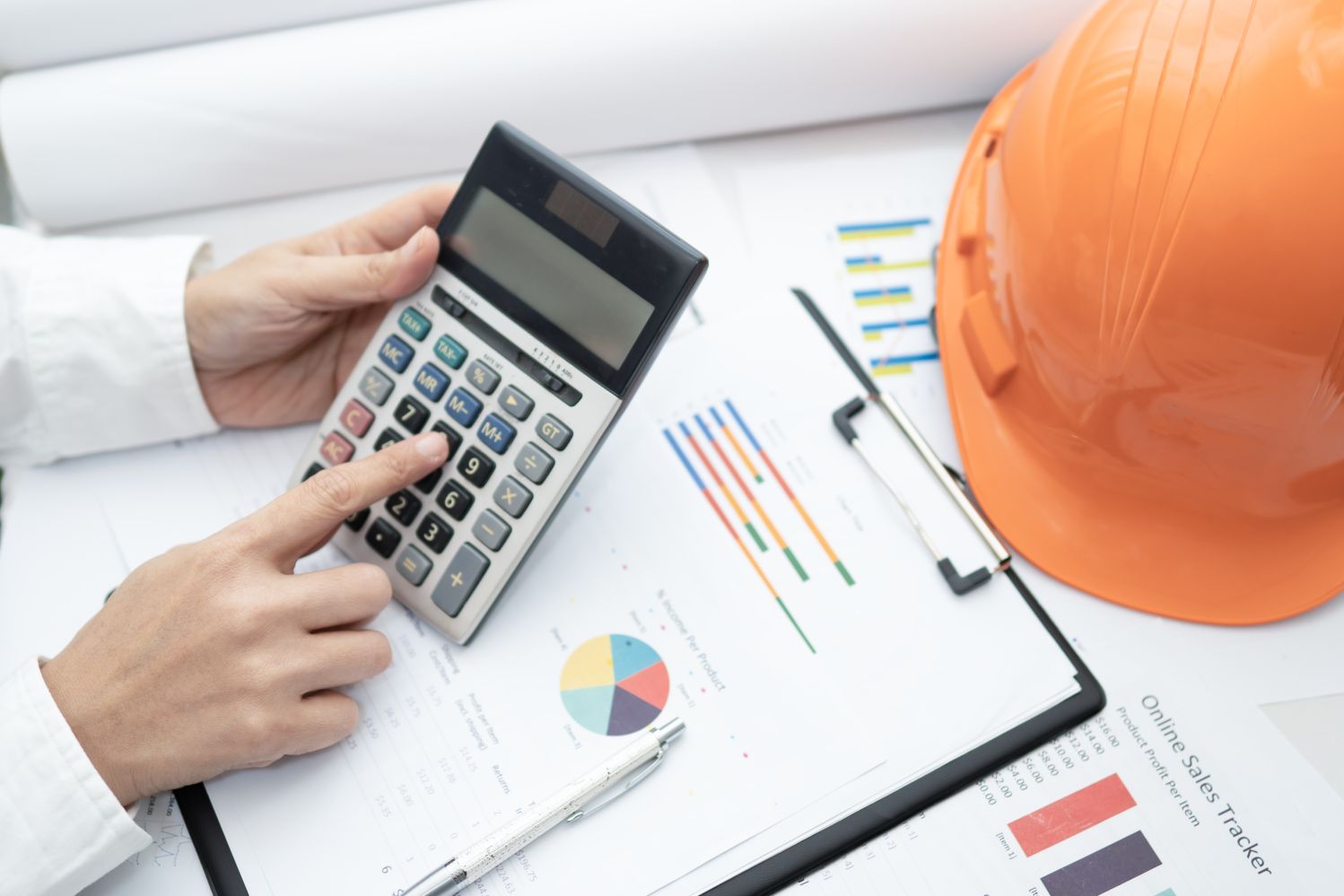 GCC Construction Market Analysis & H1 2025 Cost Benchmarks | Compass ...